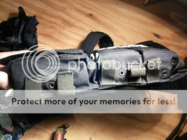 Original Special Operations Equipment (OSOE) Micro Chest Rig Review ...